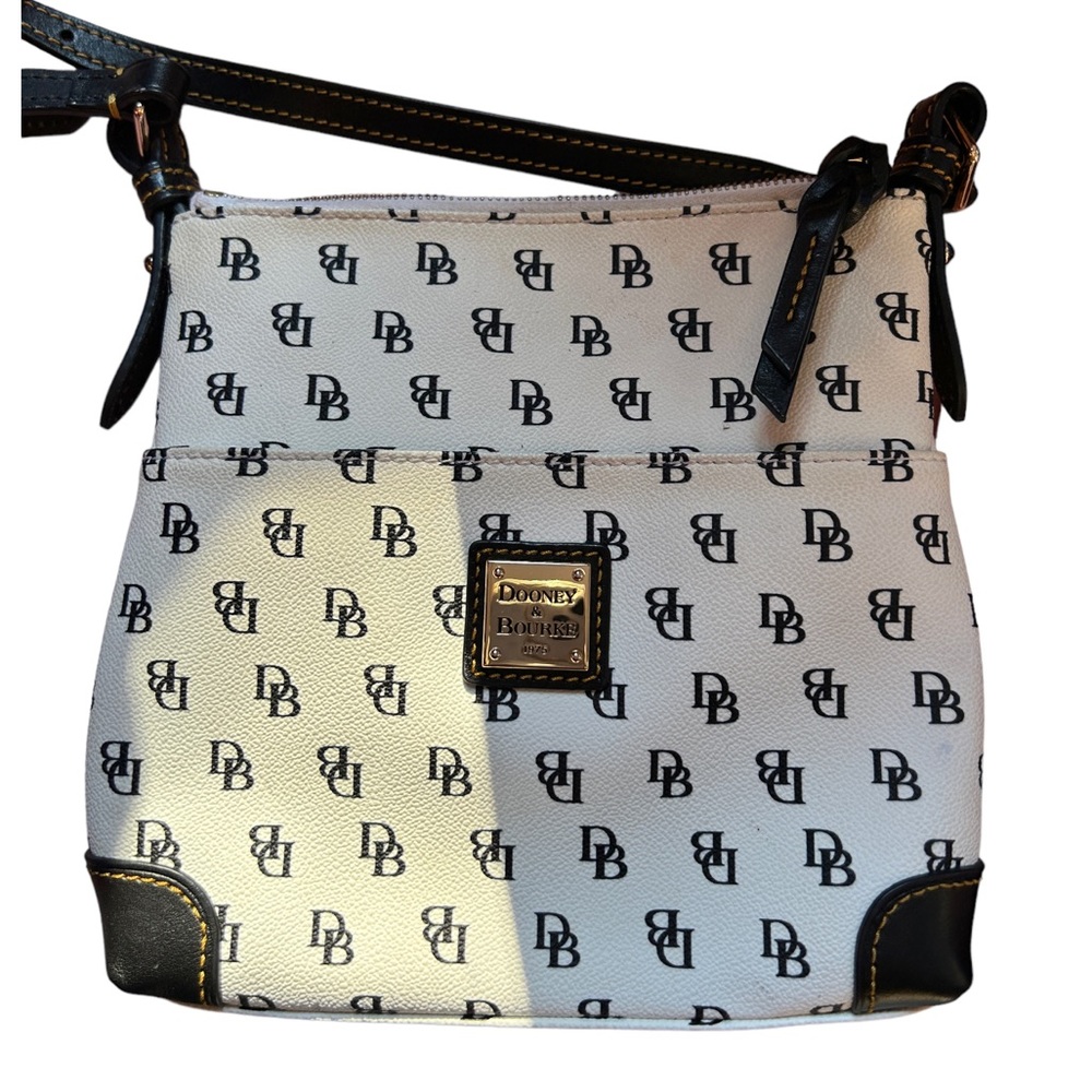 Dooney & Bourke Logo Crossbody White Black Leather Pu… - Gem